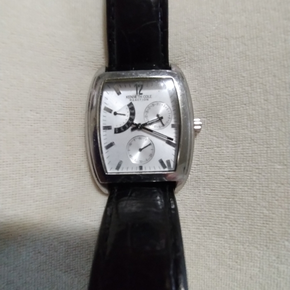 Kenneth Cole | Accessories | Kenneth Cole Watch Strap Black Leather 95 ...